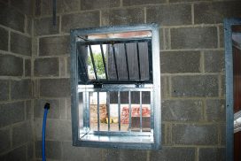 External Stable Windows | Stablesonline.co.uk